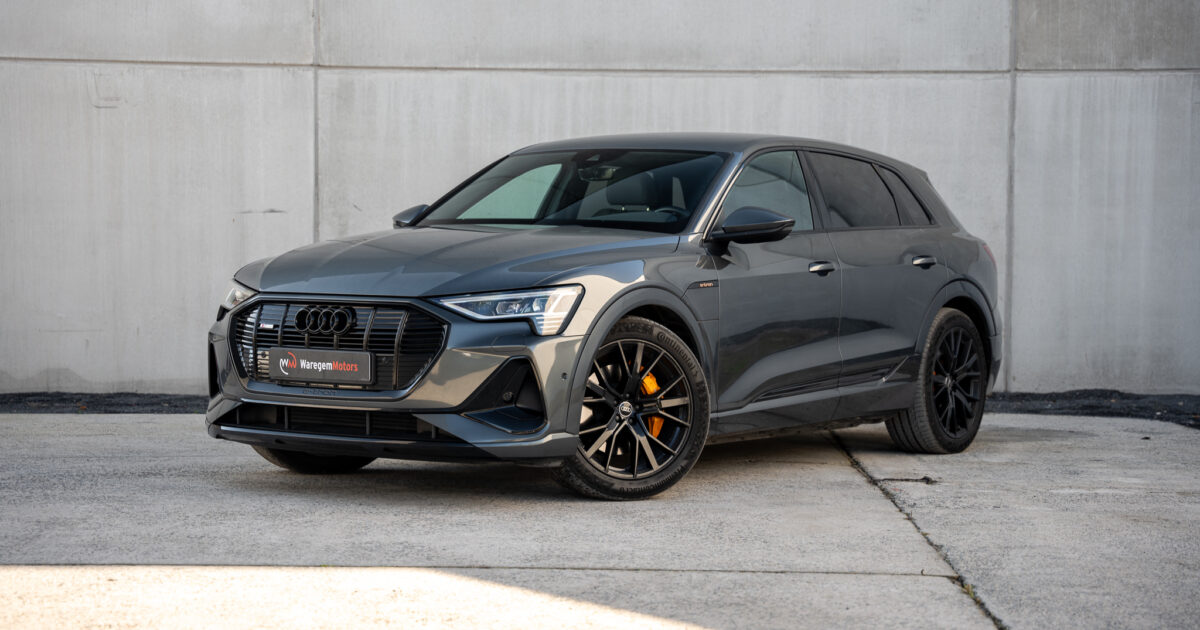 Audi 55 e-Tron | Black Pack | Daytonagrey | 95 kWh | Waregem Motors BV