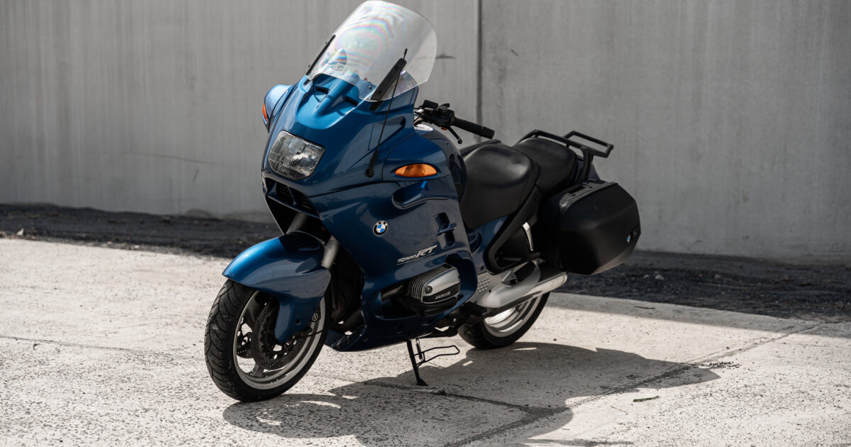 BMW R1100RT | Radio | Cilinderbeschermers |… | Waregem Motors BV